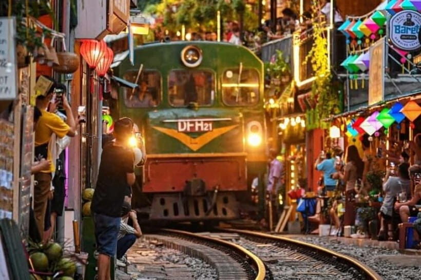Private: Hanoi Street Food Exploration and Train Street Trip - Who Will Love This Tour?