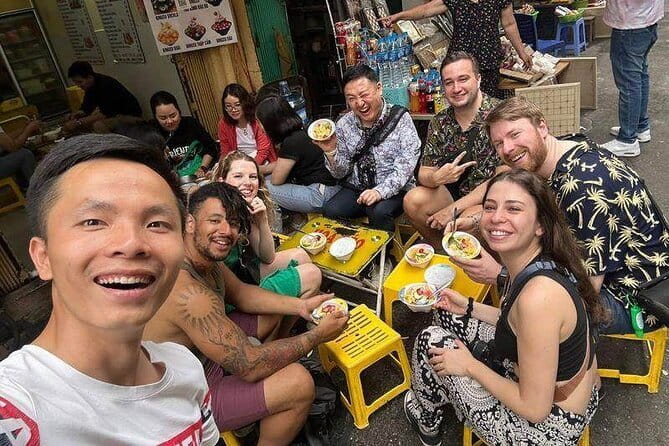 Private: Hanoi Street Food Exploration and Train Street Trip - The Experience’s Drawbacks