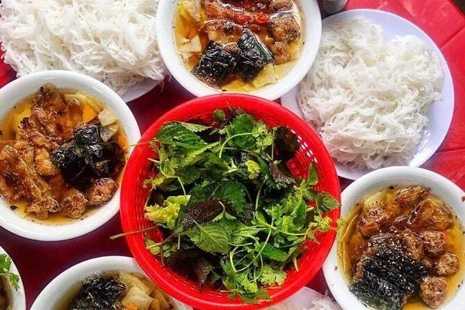 Private Hanoi Street Food Walking Tour With Real Foodie - An Introduction to Hanoi’s Food Scene
