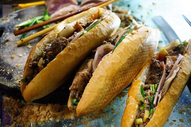 Private Hanoi Street Food Walking Tour With Real Foodie - The Itinerary Breakdown