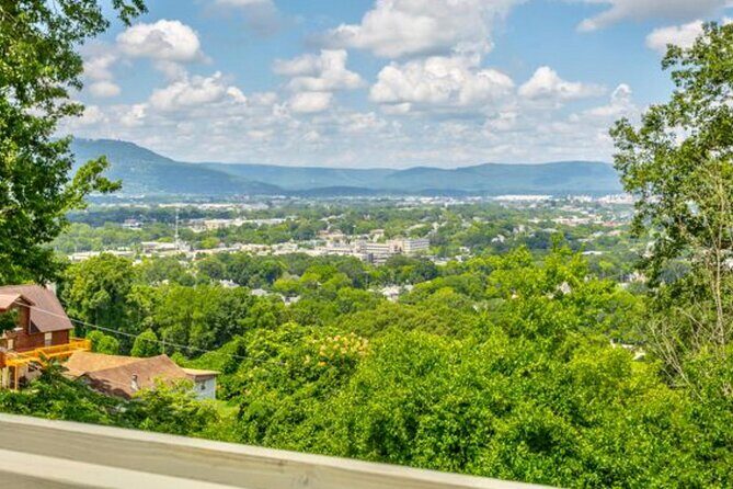 Private Helicopter Tour over South Chattanooga TN - A Quick Look at the Chattanooga Helicopter Experience