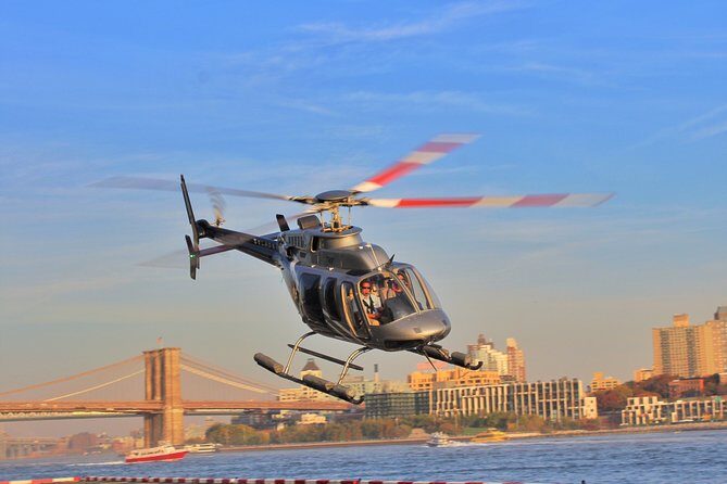 Private Helicopter Transfer from New York Airports to Lower Manhattan - The Experience in Detail