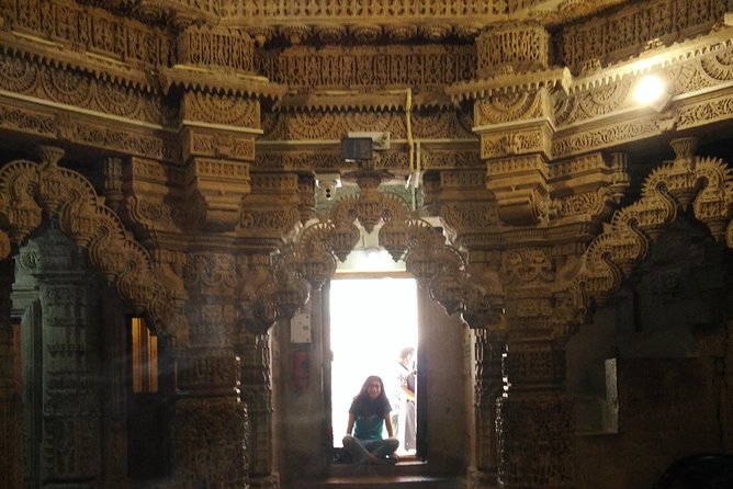 Private Heritage Walking Tour in Jaisalmer Fort and Old Bazaar - Who Should Book This Tour?