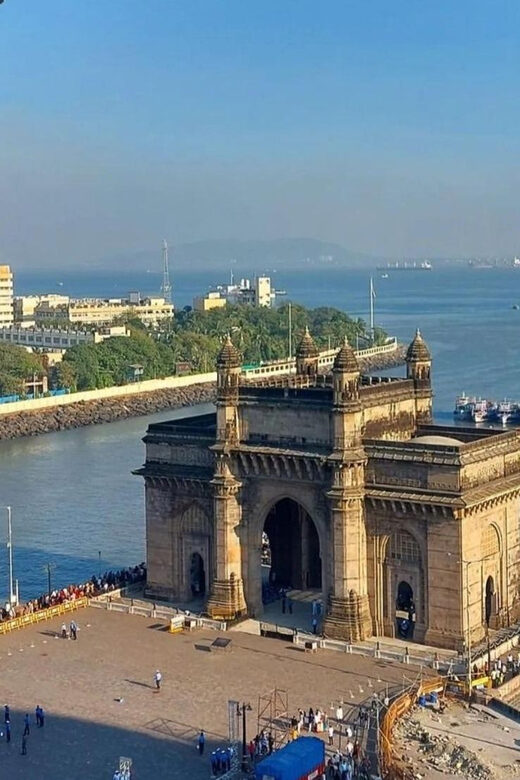 Private Heritage Walking Tour with Elephanta Caves tour - Who Should Consider This Tour?