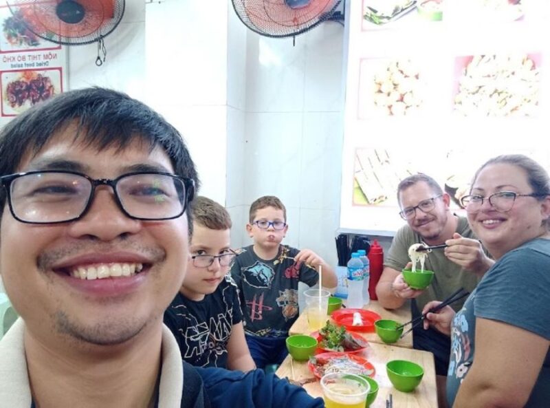 Private hidden Hanoi street food walking tour with a local - Who Should Consider This Tour?