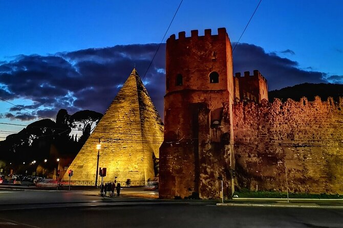 Private Hidden Rome Tour: Uncover the Beauty of the Eternal City - Walking Through the Details