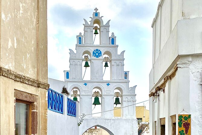 Private Highlights Tour: Discover Santorini Your Way - Prioritizing Comfort and Convenience During Your Journey