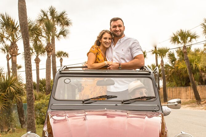Private Historic Savannah Tour in a Vintage Citroën - Personalized Storytelling and Flexibility