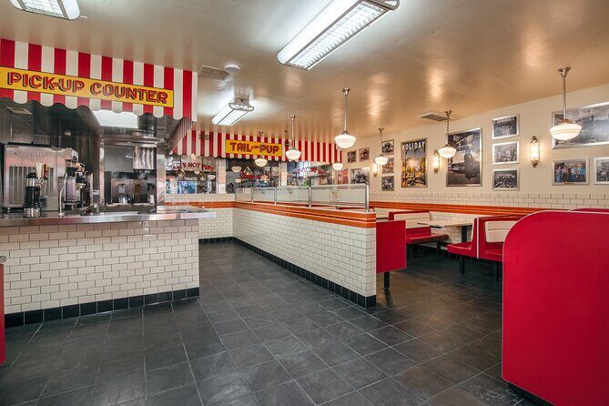 Private Historical Journey in the Tail O the Pup in LA - Analyzing the Experience: What to Expect