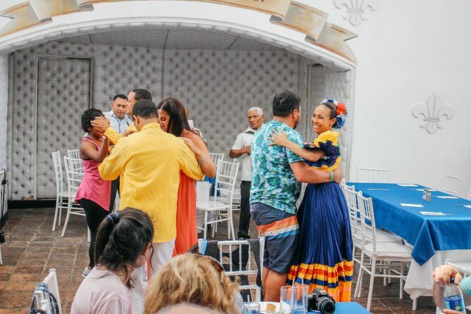 Private Historical Santo Domingo Day Trip - The Basilica Cathedral of Santa Maria la Menor
