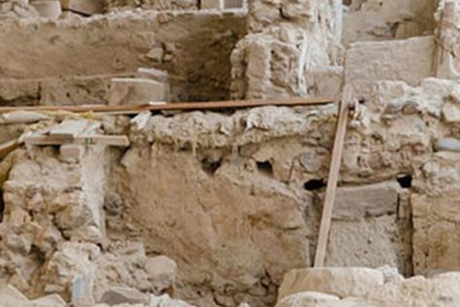 Private Historical Santorini Day Tour - A Deep Dive Into Akrotiri Archaeological Site