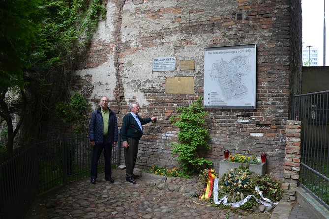 Private Historical Tour of Warsaw by a Retro Fiat With Pickup - Unique Aspects of the Retro Fiat Tour