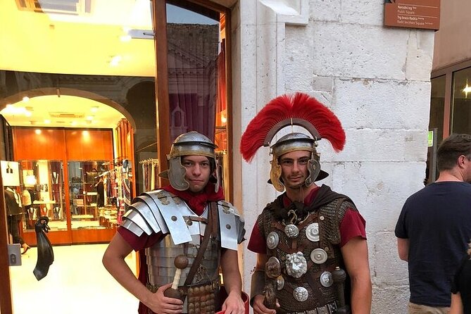 Private History Split Walking Tour in Italian - Small Group - Tour Inclusions