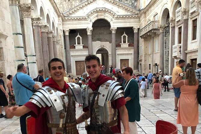 Private History Split Walking Tour in Italian - Small Group - Booking Information