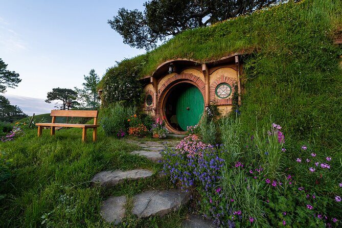 Private Hobbiton Behind the Scenes Tour Day Trip from Auckland - FAQ