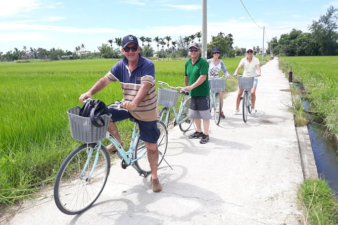 Private Hoi An Countryside: Biking, Basket boat, buffalo, foods - Who Will Love This Tour?