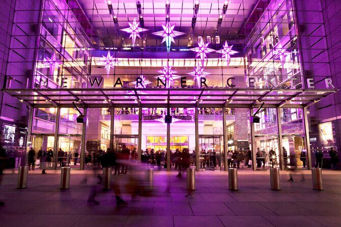 Private Holiday Movie Sites and City Lights Guided Tour - FAQ