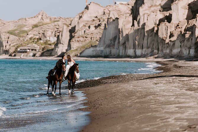 Private Horse Riding Experience in Santorini - Introduction to the Santorini Horseback Experience