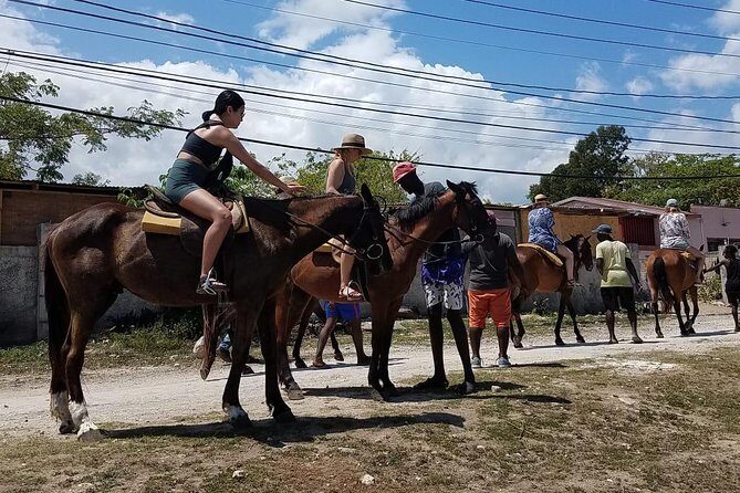 Private Horseback Riding from Ocho Rios with Guide - FAQs