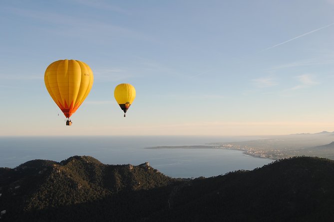 Private Hot Air Balloon Ride in Mallorca with Champagne and Snacks - A Unique Perspective on Mallorca: Hot Air Ballooning with Champagne and Snacks