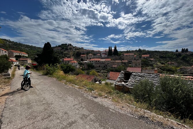 Private Hvar Island Bike Tour and Wine Tasting - The Sum Up: Who Will Love This Tour?