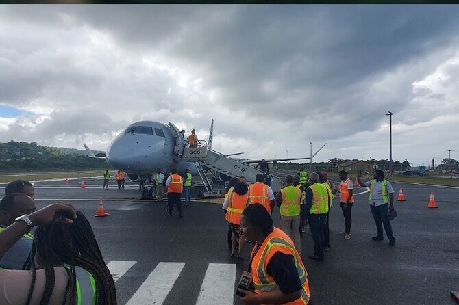 Private Ian Fleming Airport Transfer to Ocho Rios and Runaway Bay - FAQ