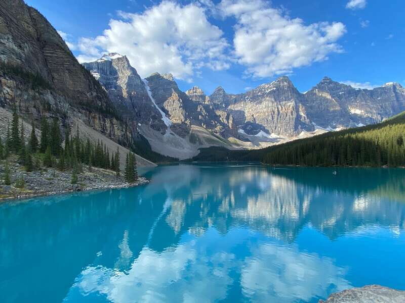 Private Icefields Parkway Tour w/ Lake Louise & Moraine Lake - Scenic Drive Through the Canadian Rockies
