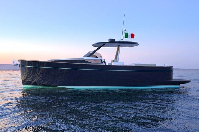 Private Ischia & Procida Tour FD with a Gozzo Apreamare 35ft - What Makes This Tour Stand Out