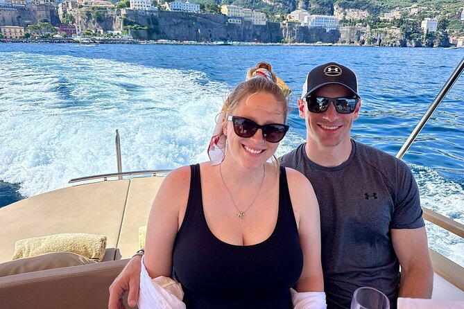 Private Ischia & Procida Tour FD with a Gozzo Apreamare 35ft - How It Compares to Other Tours