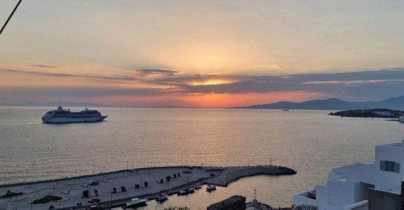 Private Island Tour: Discover Mykonos With Us - The Experience: A Detailed Look at the Tour