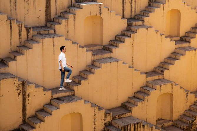 Private Jaipur City Tour from Agra by Car - Who Should Consider This Tour?