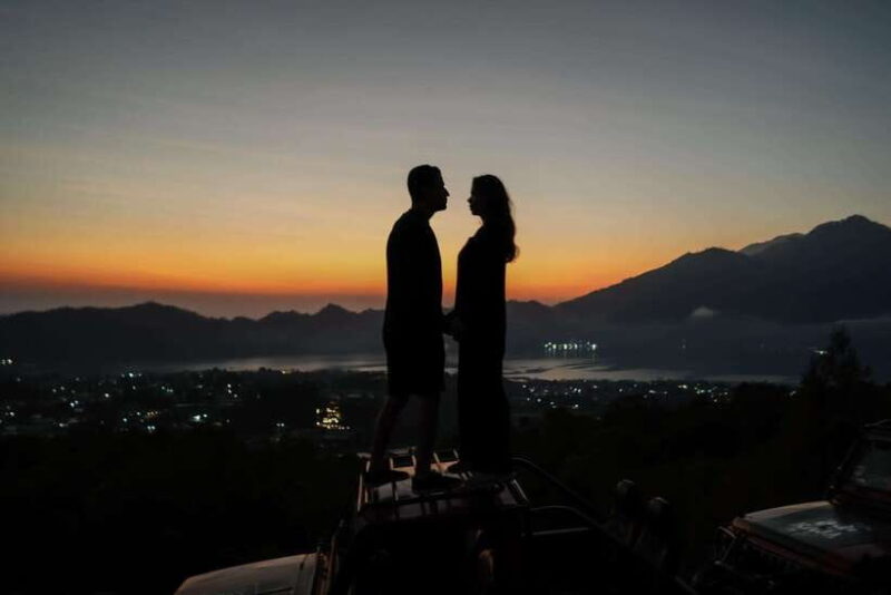 Private Jeep 4x4 And Black Lava - What Does the Tour Include and What’s Not?