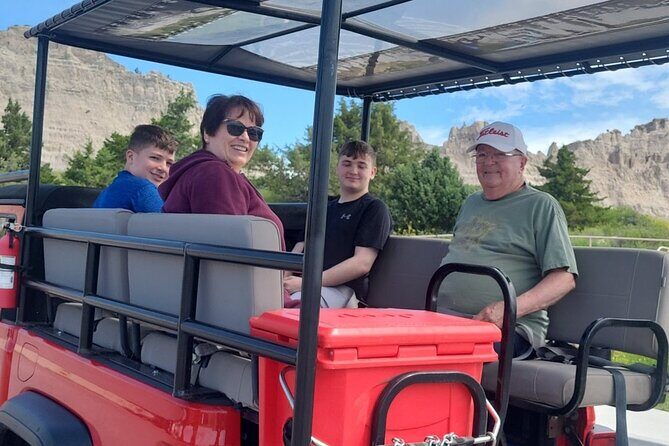 Private - JEEP Badlands Backcountry (Sage Creek/Sheep Mtn/Scenic) - A Well-Rounded Experience for the Curious Traveler