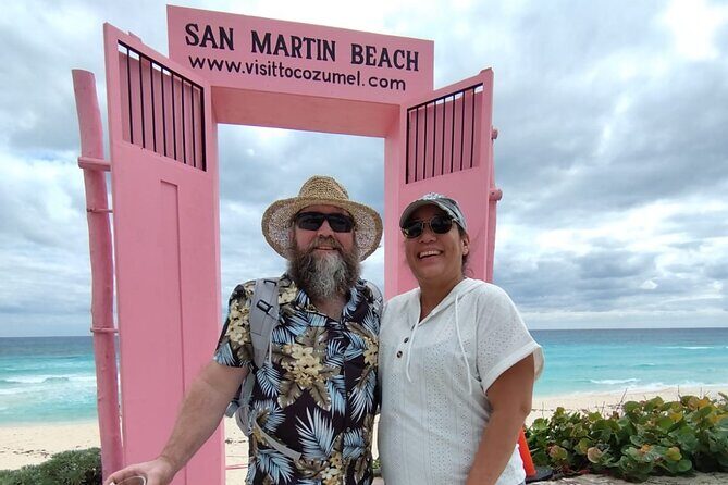 Private Jeep Tour in Cozumel to Local Areas with Snorkel & Lunch - Key Points