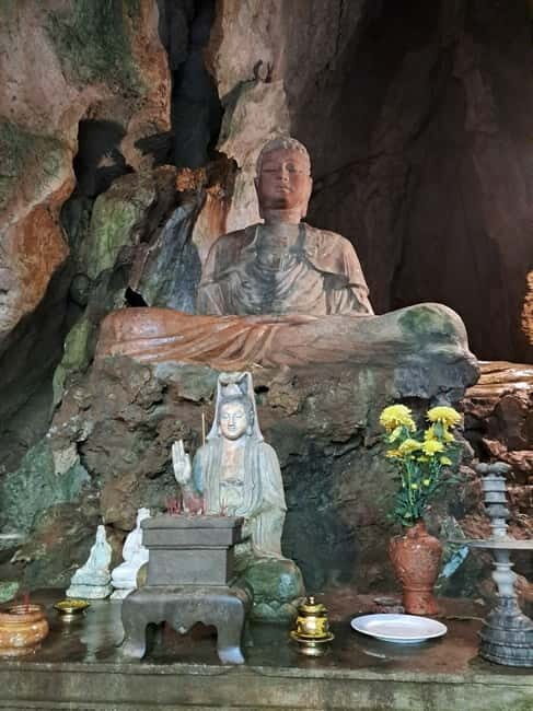 Private Jeep Tour to Marble - Monkey Mountains -Son Tra peak - Linh Ung Pagoda and the Lady Buddha: A Blend of Art and Faith