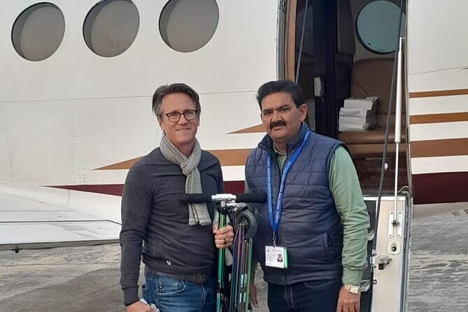 Private Jet from Delhi to Agra & Back - The Luxury Experience - Discovering the Private Jet from Delhi to Agra & Back – The Luxury Experience