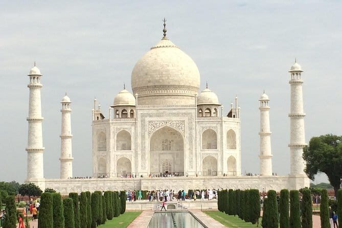 Private Jet from Delhi to Agra & Back - The Luxury Experience - The Sum Up