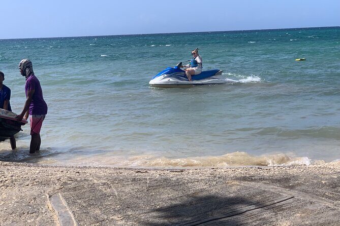 Private Jet Skiing & Shopping in Montego Bay - An In-Depth Look at the Tour