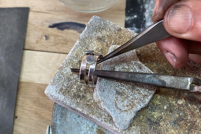 Private Jewellery Workshop in Albufeira - Booking Information and Policies