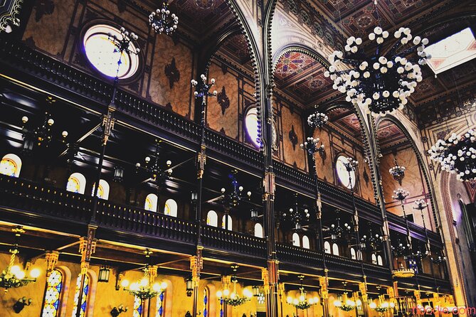 Private Jewish Heritage Tour of Budapest with Local Expert - What Makes This Tour Stand Out?