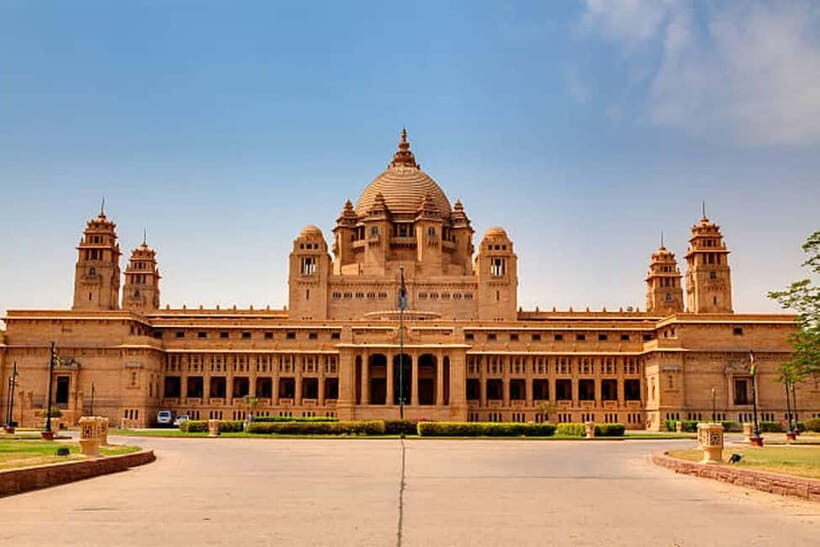 Private Jodhpur City Sightseeing Tour With Camel Safari - Key Points