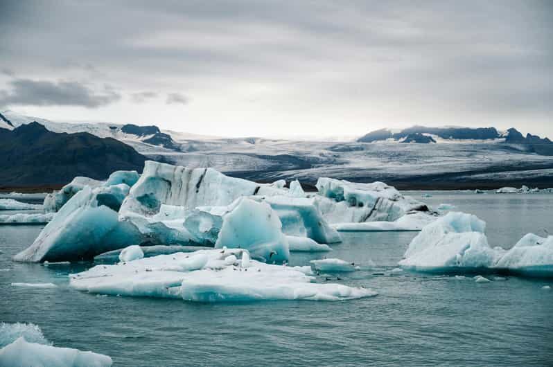 Private Jökulsárlón Diamond Beach & Black Sand Beach Tour - Key Points