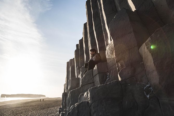 Private Jökulsárlón Glacier Lagoon 2 Day Tour & Glacier Hike - Exploring Icelands South Coast