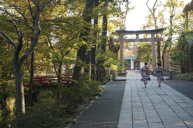 Private Kamakura Plus Yokohama Tour - English Speaking Driver - Discovering Yokohamas Vibrant Waterfront