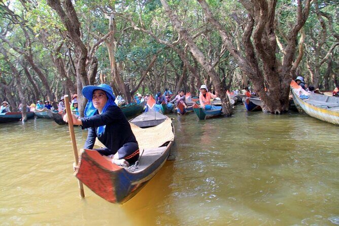 Private Kampong Phluk Village boat trip - Exploring Cambodia’s Hidden Treasure: The Private Kampong Phluk Village Boat Trip