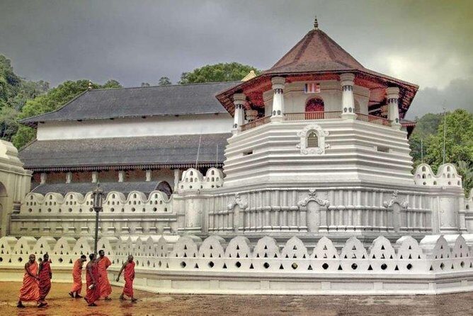 Private Kandy Day Tour From Negombo - Wrapping It Up