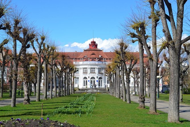 Private Karlovy Vary trip from Prague with glassworks All-Incl. - Returning to Prague