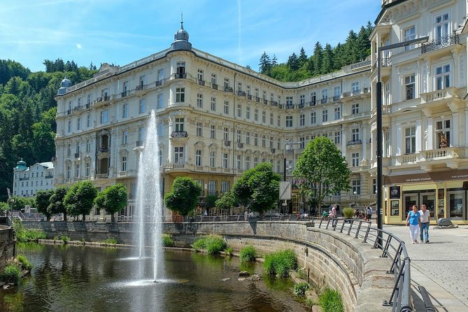 Private Karlovy Vary trip from Prague with glassworks All-Incl. - Who Will Love This Tour?