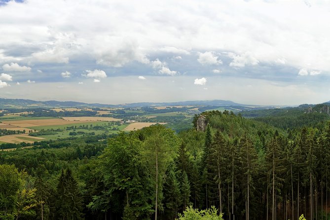 Private Karlstejn castle tour from Prague with Lunch & Admission - Exploring the Karlstejn Castle Private Tour: A Truly Authentic Day Out
