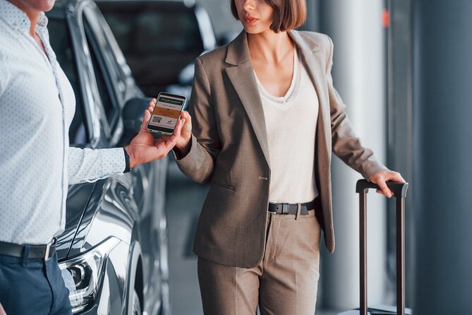 Private Keflavik Airport/Reykjavik Harbour Transfers - Key Points